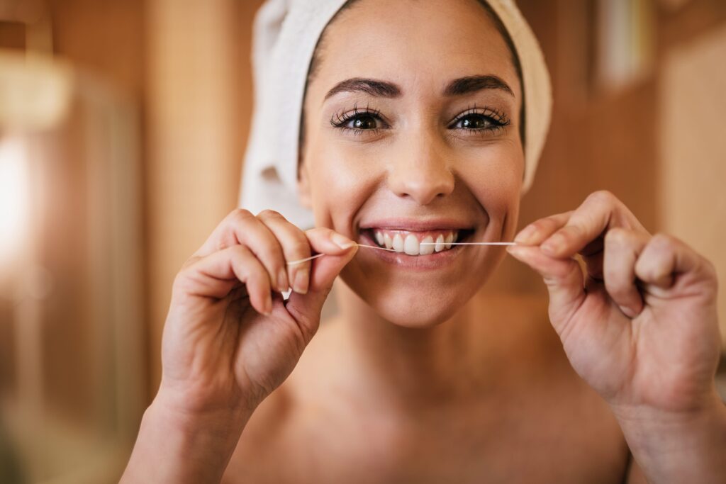 Maintaining Oral Health with Braces: Flossing Made Easy
